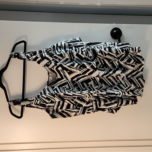 Avenue | Swim | New Bathing Suit Top Tankini Top Colors Black White A ...